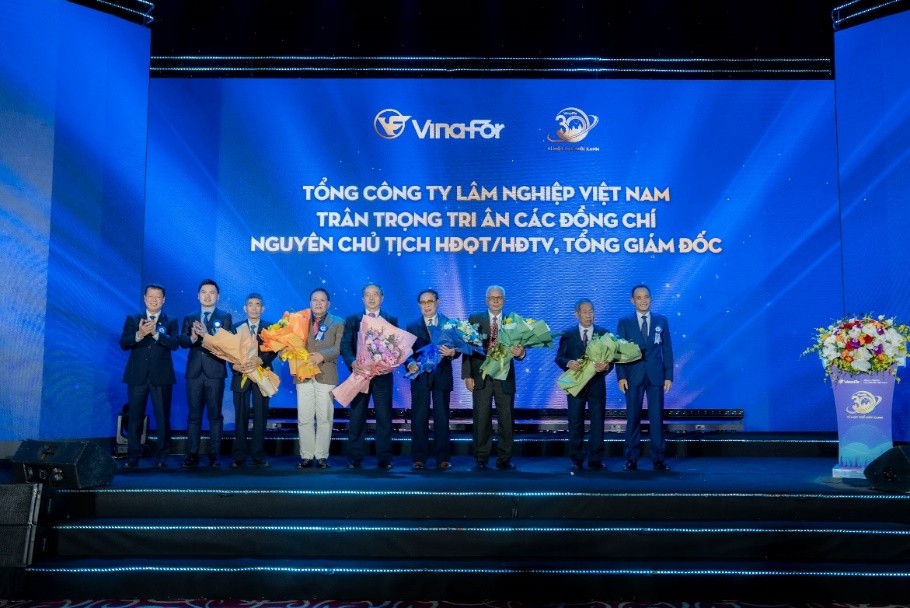 Lễ kỷ niệm 30 năm ngày thành lập thành lập Tổng công ty Lâm nghiệp Việt ...